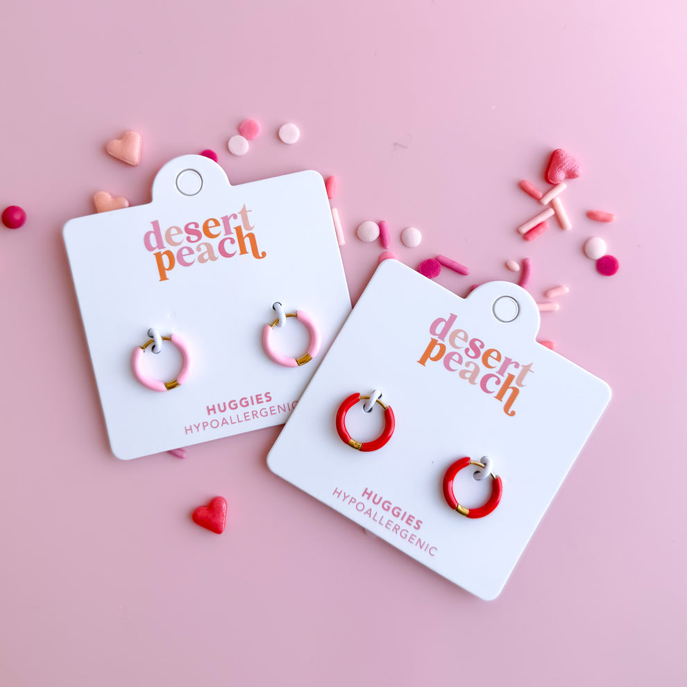 Pink Huggie Hoops – Desert Peach